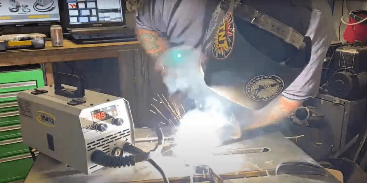 S Simder MIG 140 | Saldatura a filo animato e a elettrodo in un'unica ...